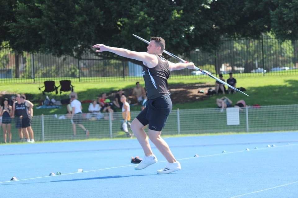 Toby and Lachlan take on the US and Canada!